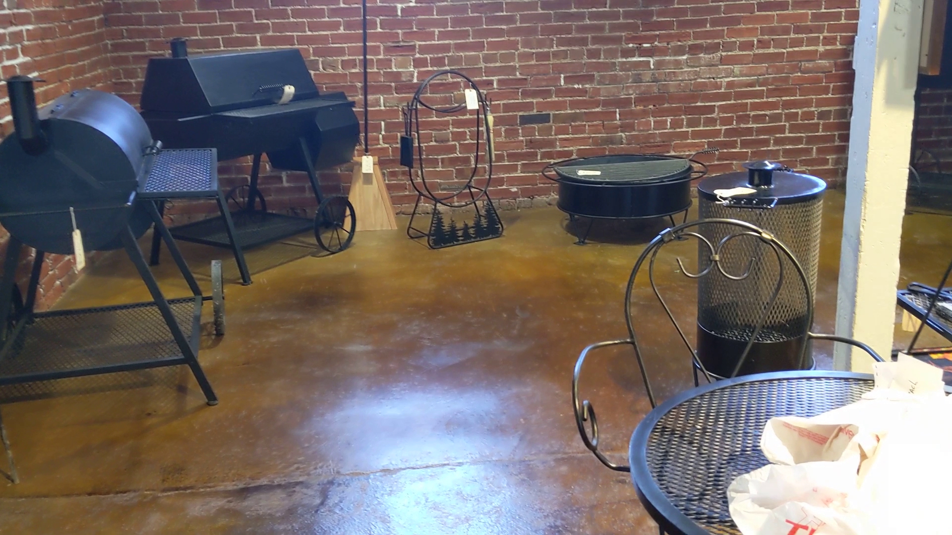 USDB SALES STORE - Fort Leavenworth KS - Hours, Directions, Reviews ...