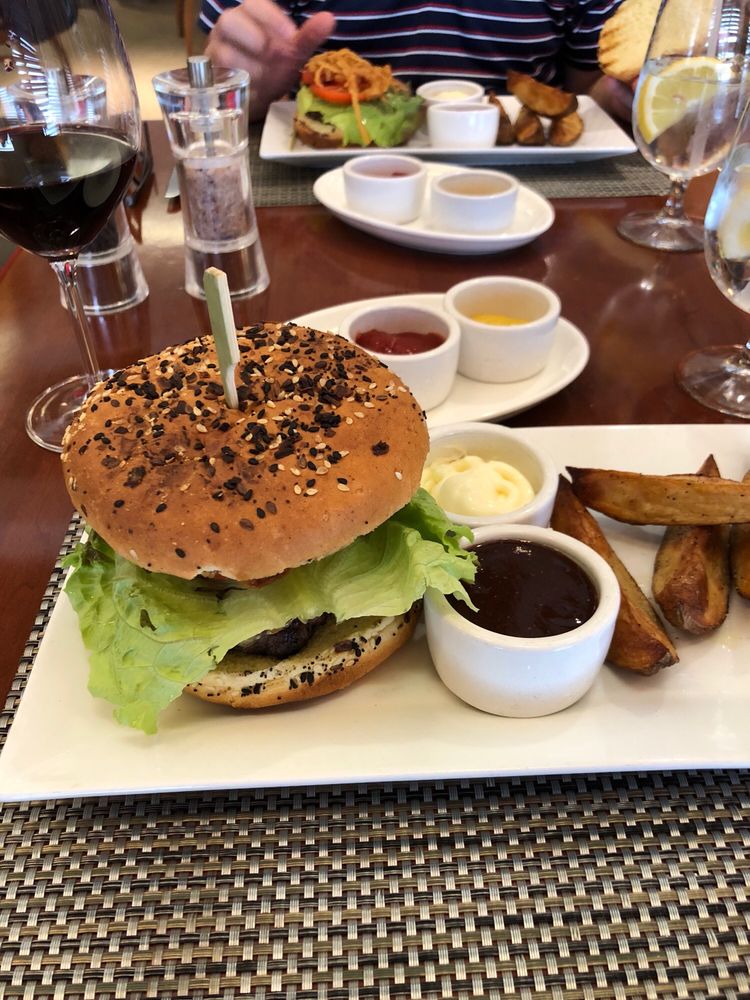 Troy, MI Restaurants Open for Takeout, Curbside Service and/or Delivery ...