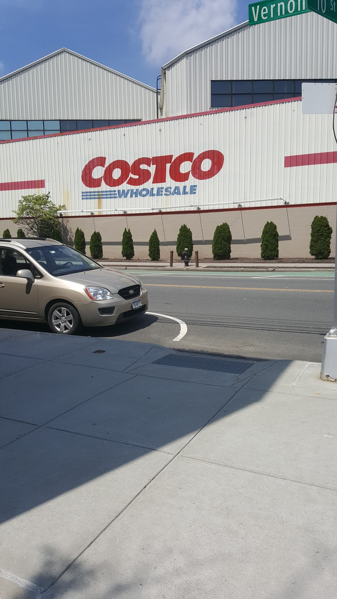 COSTCO WHOLESALE - 3250 Vernon Blvd, Queens NY - Hours, Directions ...