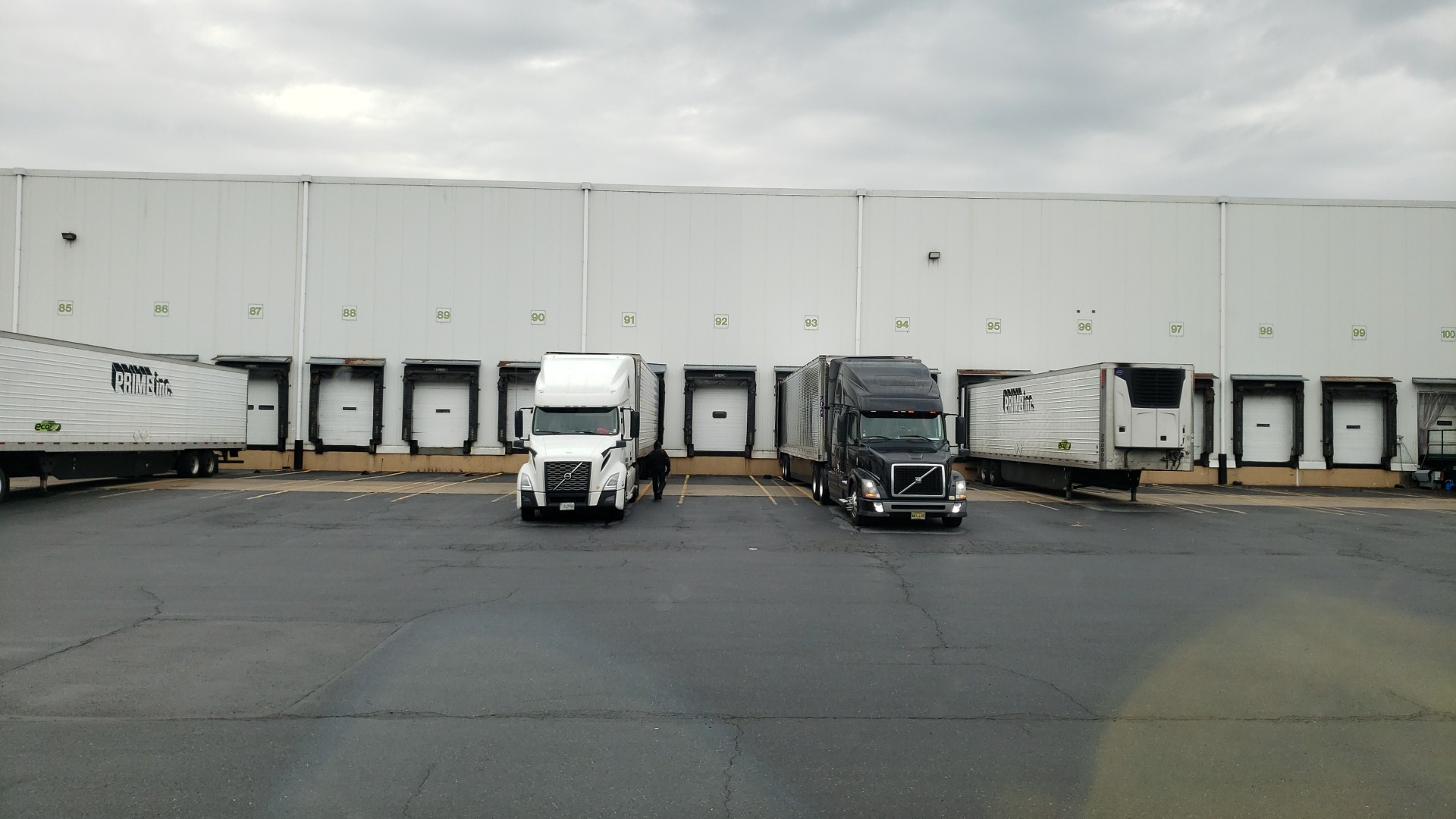 AMERICOLD LOGISTICS ALLENTOWN - 7150 Ambassador Dr, Allentown PA ...