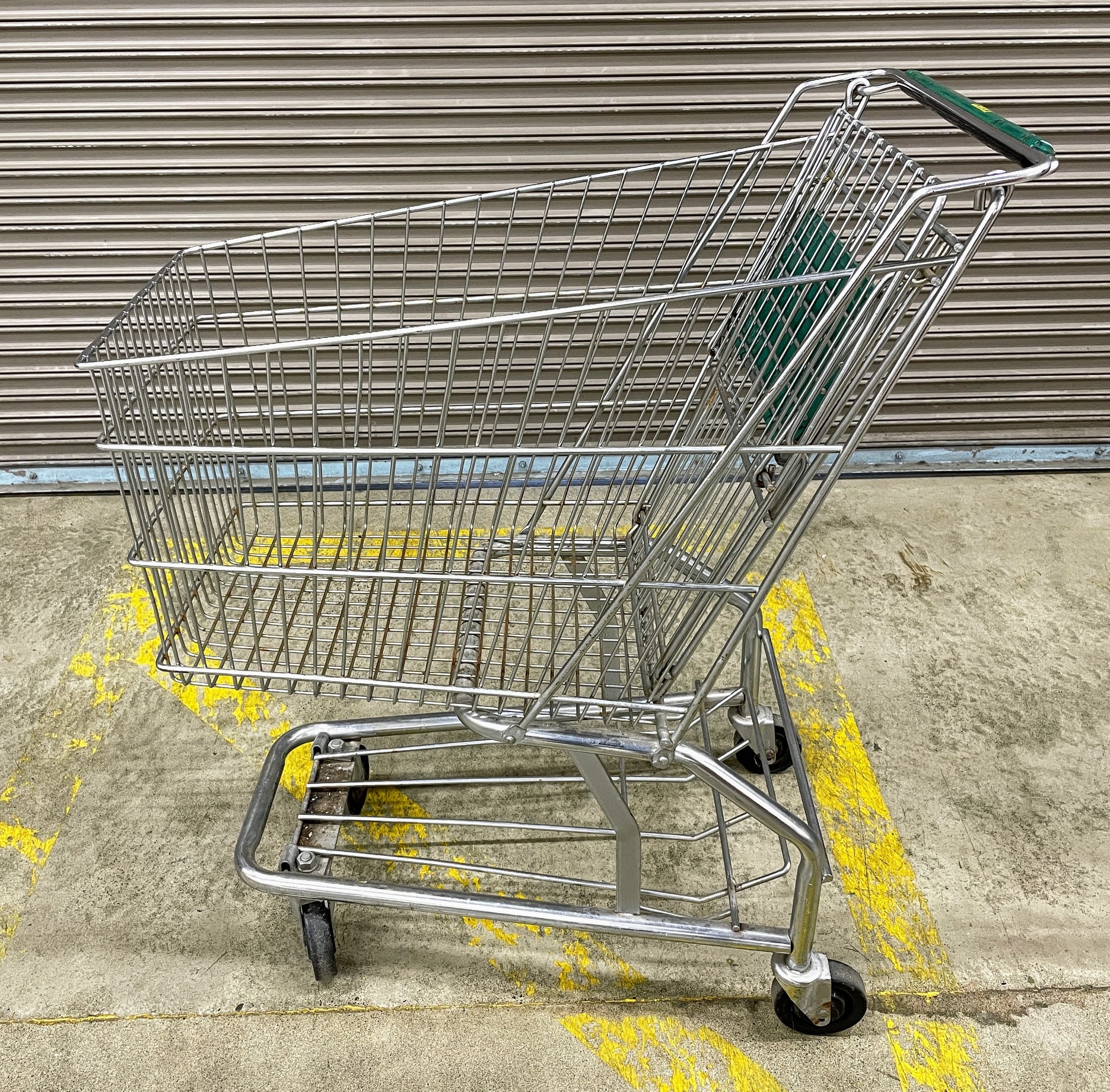 UNIVERSITY OF WASHINGTON SURPLUS STORE - Seattle WA - Hours, Directions ...