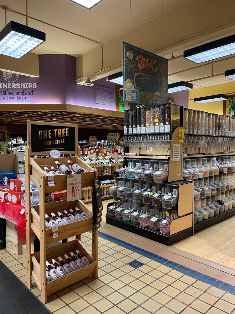 HUCKLEBERRY'S NATURAL MARKET - Spokane WA - Hours, Directions, Reviews ...